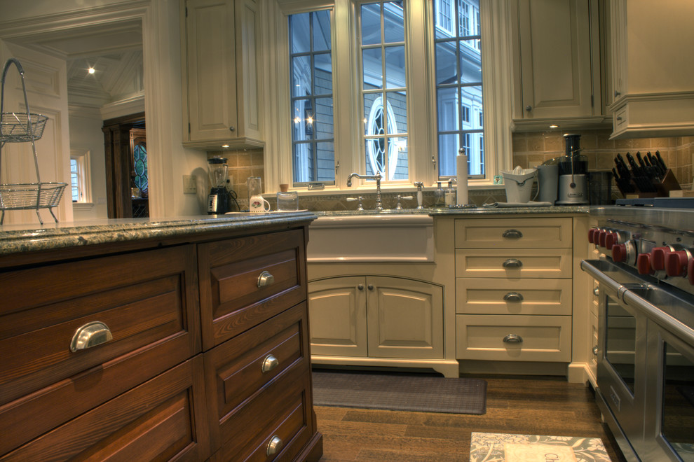 General Photos - Traditional - Kitchen - New York - by Peter Dorne ...