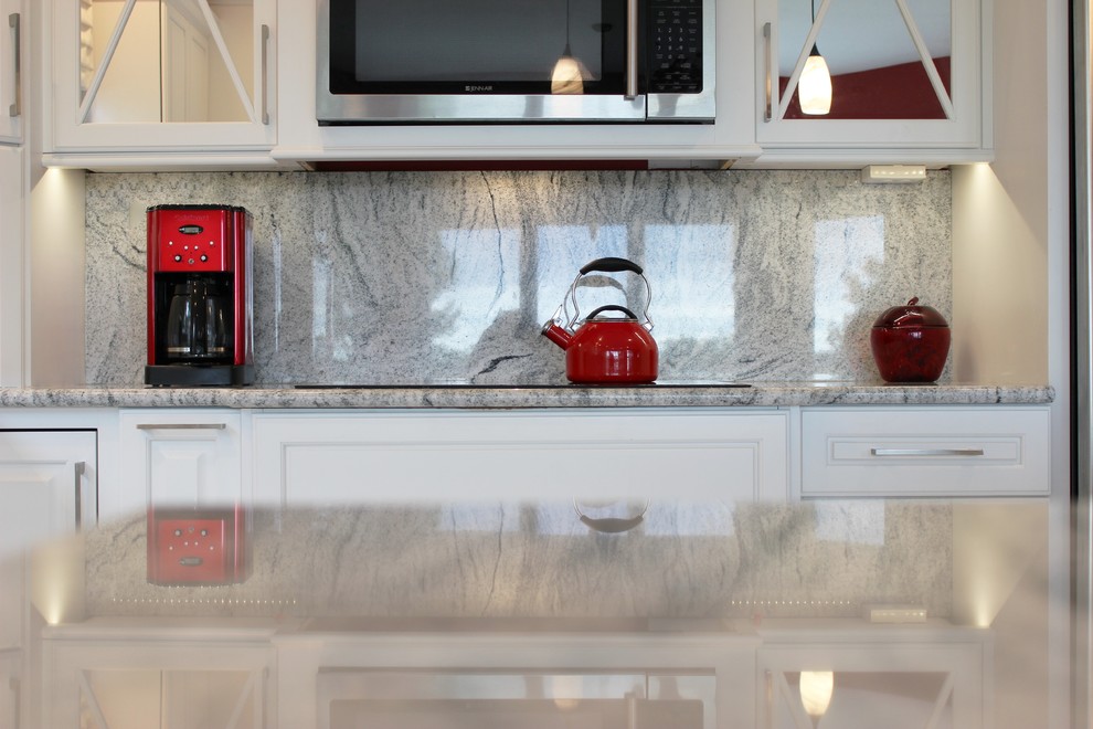 Geneseo, IL- Painted White Kitchen With Mirrored Cabinets and Full ...