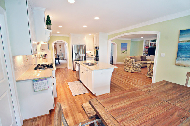 Georgian Saltbox complete home renovation and addition - Klassisch ...