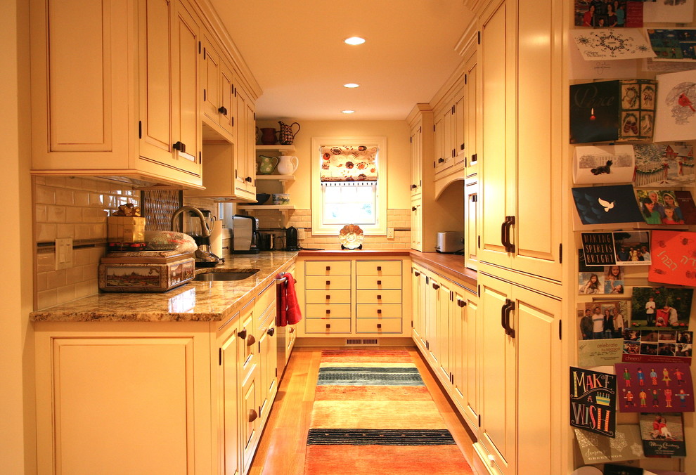 Glazed Beaded Inset Kitchen - Traditional - Kitchen - Bridgeport - by ...