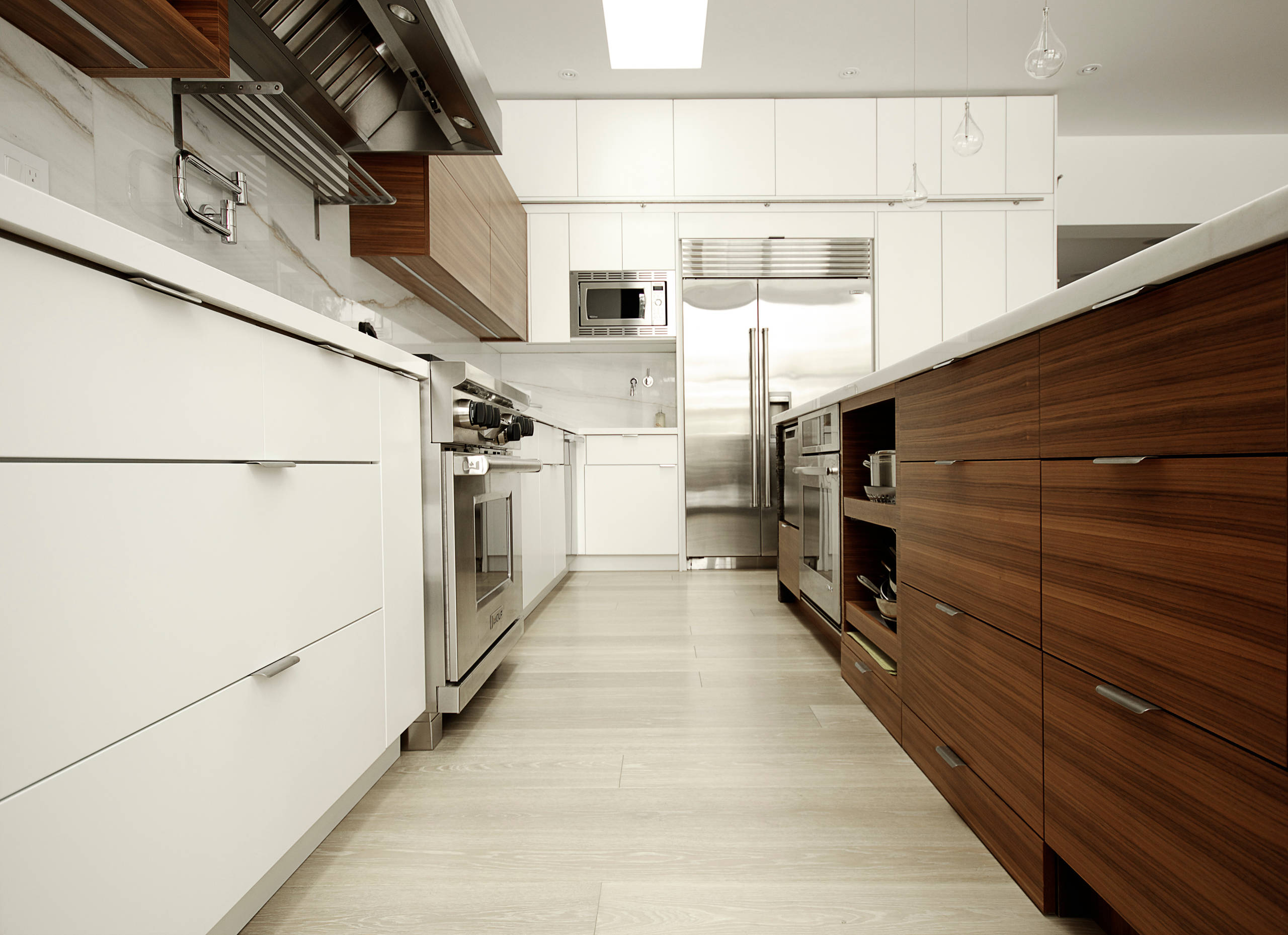 11 Ideas for Using Tricky Spaces in the Kitchen | Houzz UK