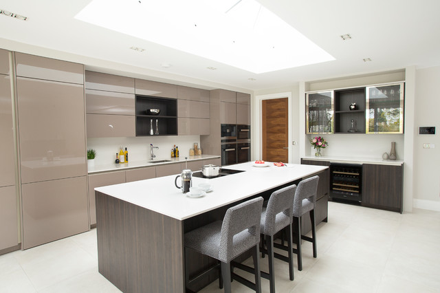 Gloss & Grain - Contemporary - Kitchen - Kent - by Rencraft Ltd | Houzz