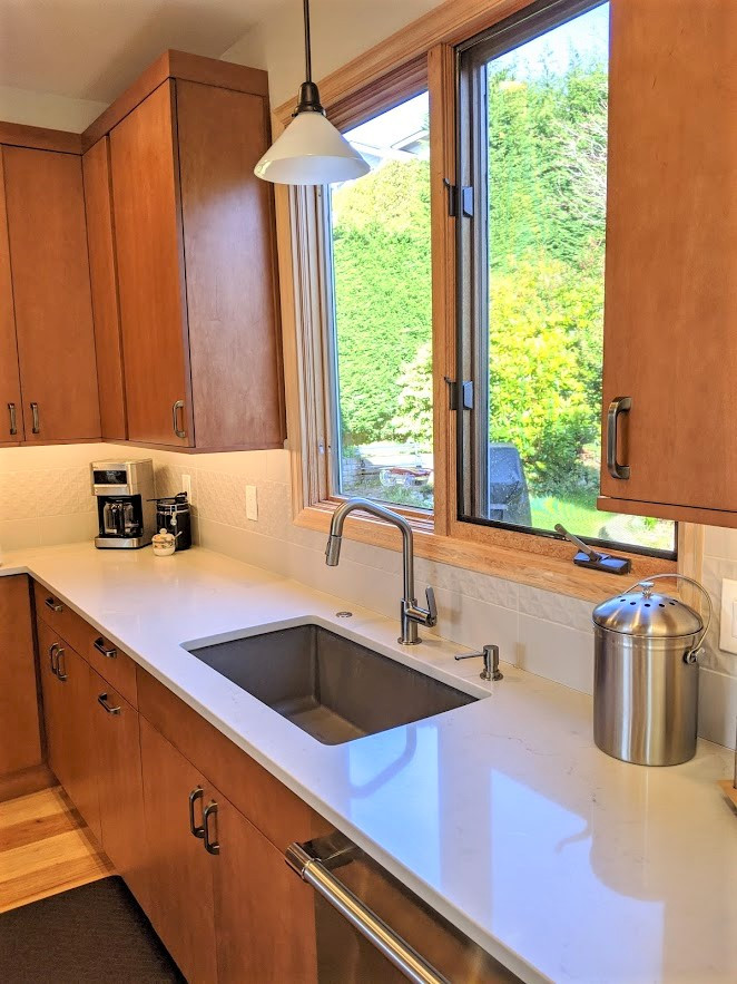 Going With the Flow in an Expanded Kitchen - Classique Chic - Cuisine ...