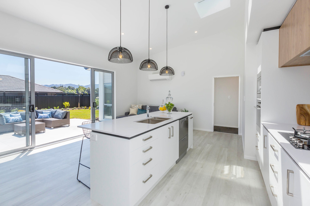 Golden Homes Show Home in Wallaceville Estate - Contemporary - Kitchen ...