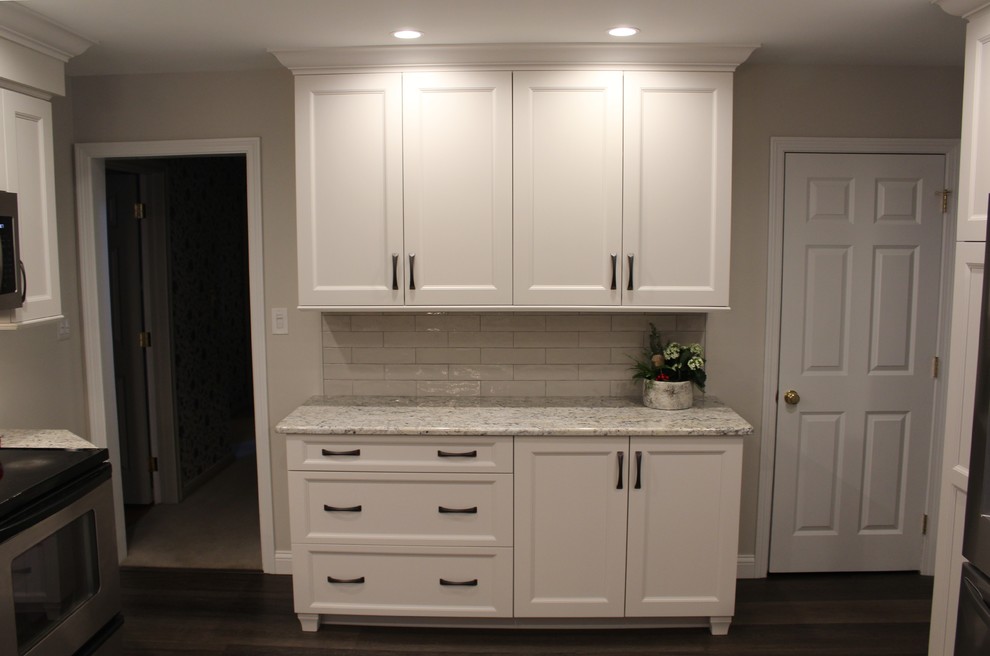 Grabill Kitchen - Maple Devonshire in White Pepper - Transitional ...