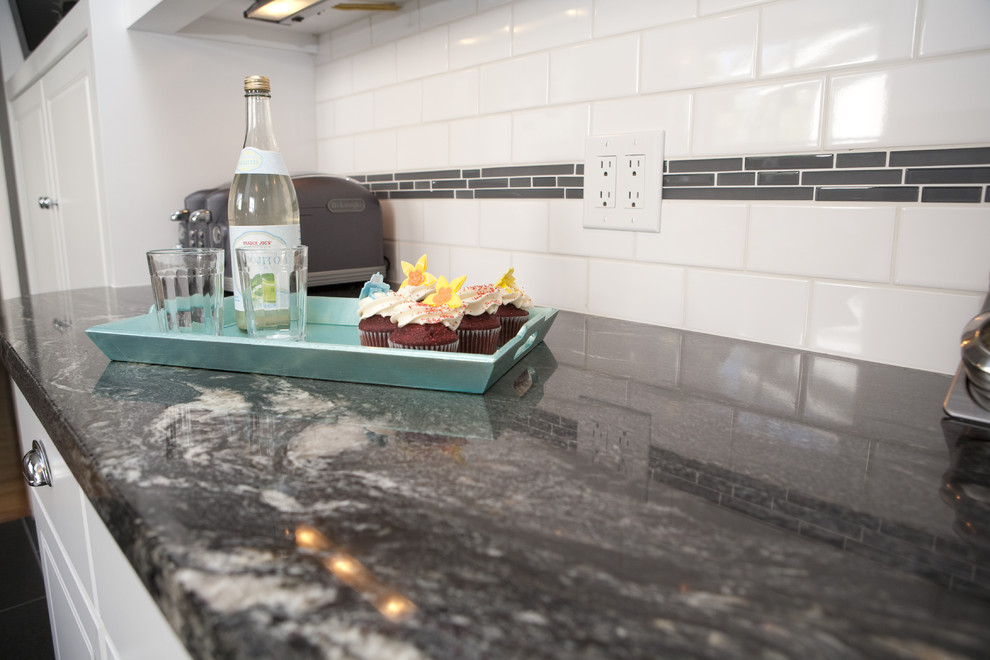 Granite counters - Modern - Kitchen - Los Angeles - by SH interiors | Houzz
