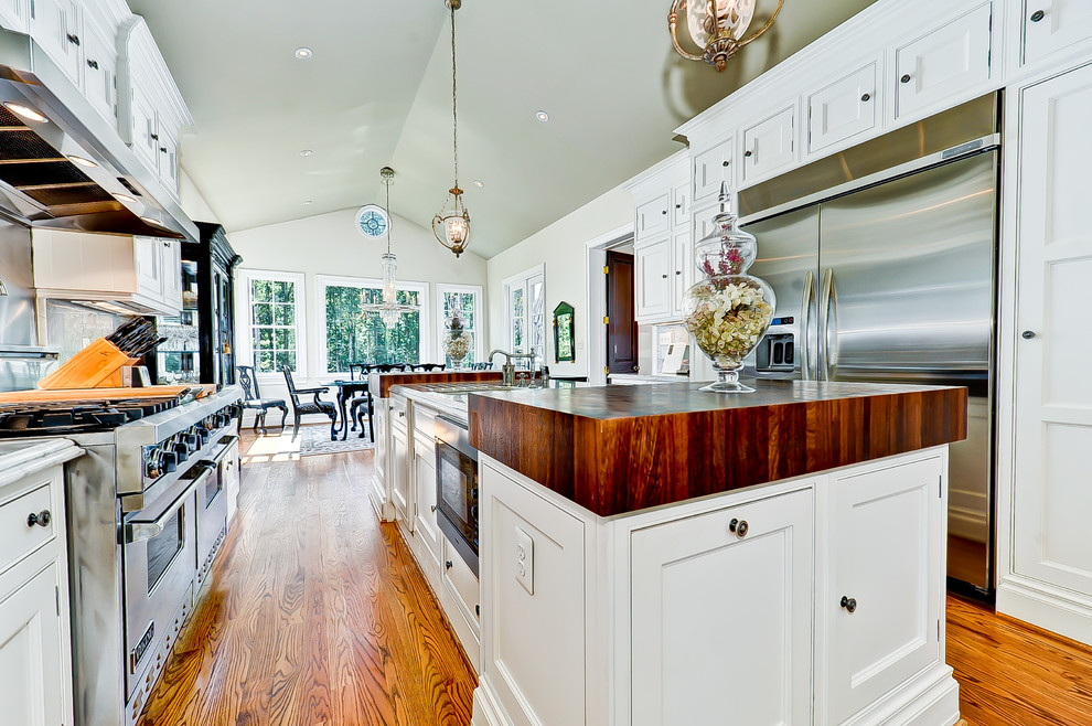 Great Falls Greek Revivial - Traditional - Kitchen - by Alair Homes ...