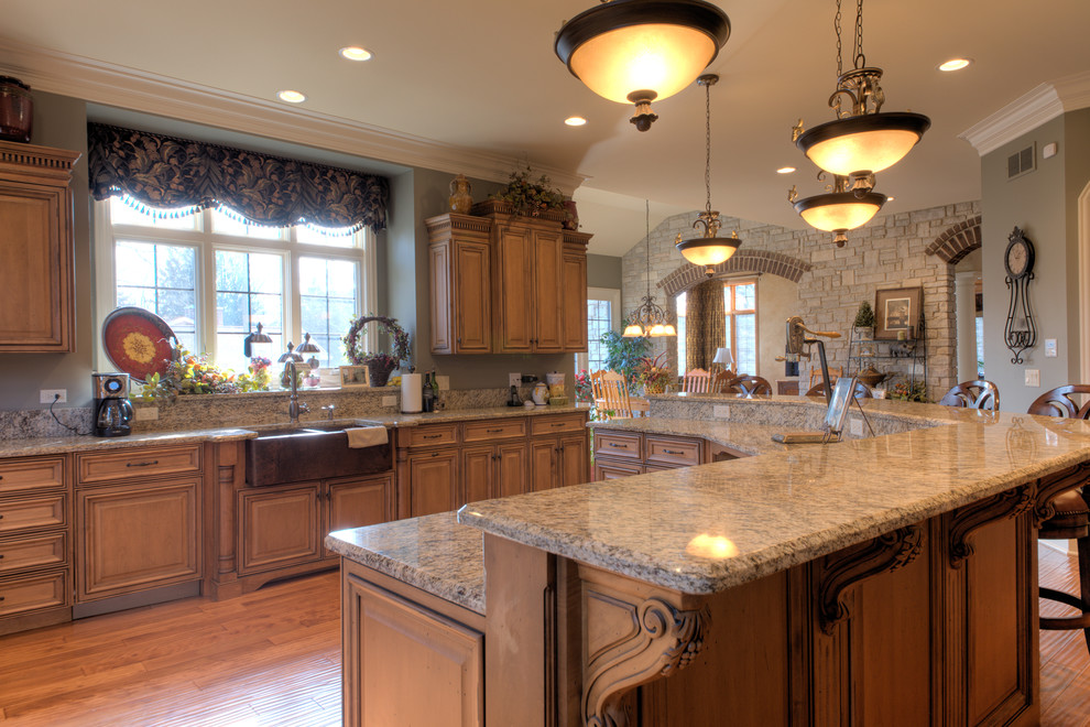 Green Acres Residence - Traditional - Kitchen - Chicago - by Derrick ...
