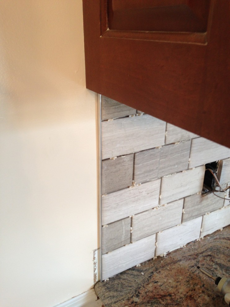 Green Granite and Backsplash - Transitional - Kitchen - Nashville - by ...