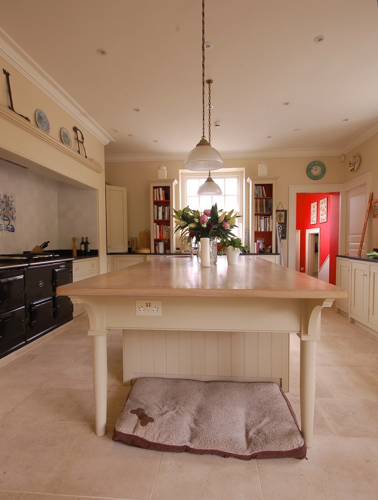 Guild Anderson Original Oak Kitchen - Kitchen - Wiltshire - by Guild ...