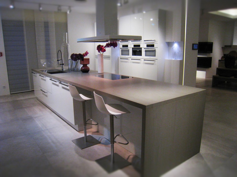 Hacker Kitchen Showroom in Germany - Contemporary - Kitchen ...