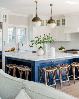 Hale Navy Dockside - Kitchen - Providence - by Topnotch Design Studio ...
