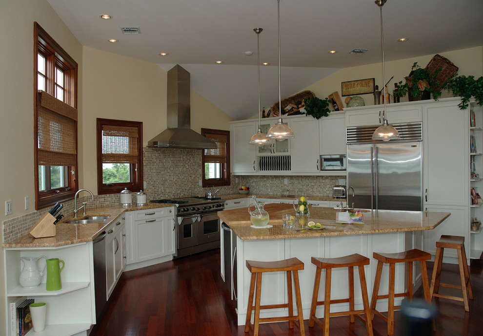 Hamptons Beach House - Kitchen - New York - by Katharine Jessica ...