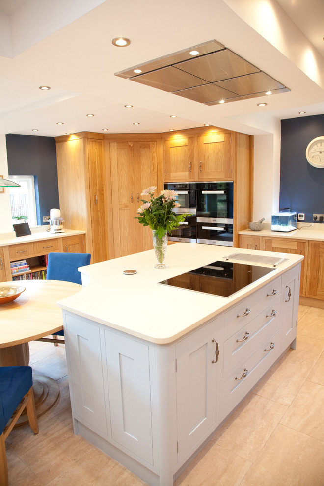 Hand-painted Island in Farrow & Ball - Contemporaneo - Cucina - Altro ...