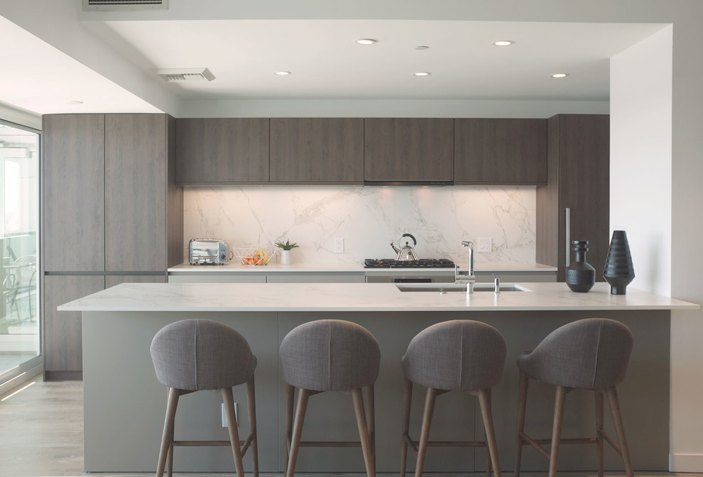 Handle-less Kitchen Marina Del Rey - Modern - Kitchen - Los Angeles ...