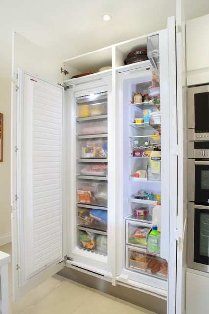 Handle less White Kitchen With Integrated Tall Fridge freezer