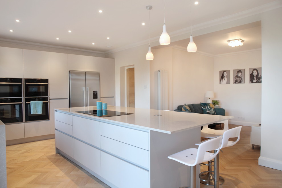 Handleless matt cashmere kitchen with large island - Contemporary ...