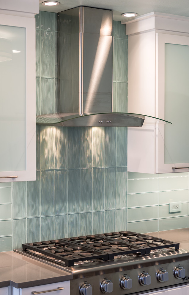 Happy Hip Family Kitchen - Modern - Kitchen - St Louis - by Dana King ...