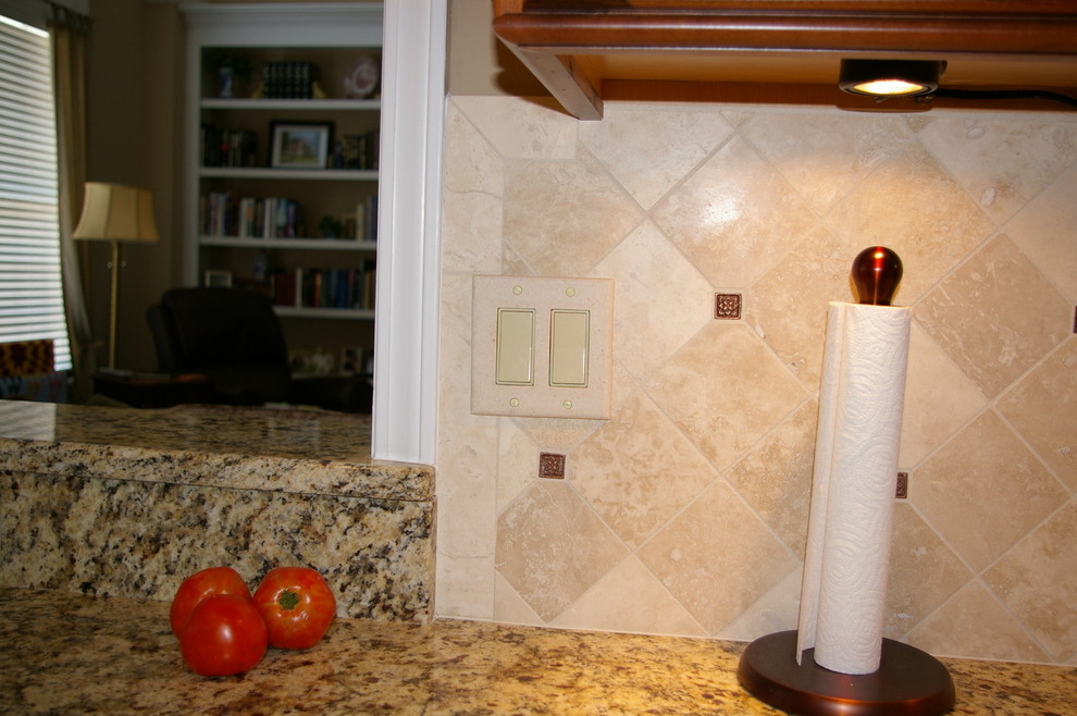 HDG Northside Kitchen - Traditional - Kitchen - Atlanta - by Highland ...