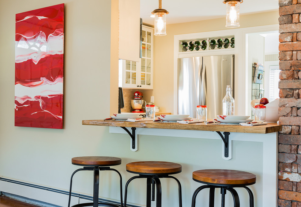 HGTV House Hunter Renovations - Casa de campo - Cocina - Boston - de ...