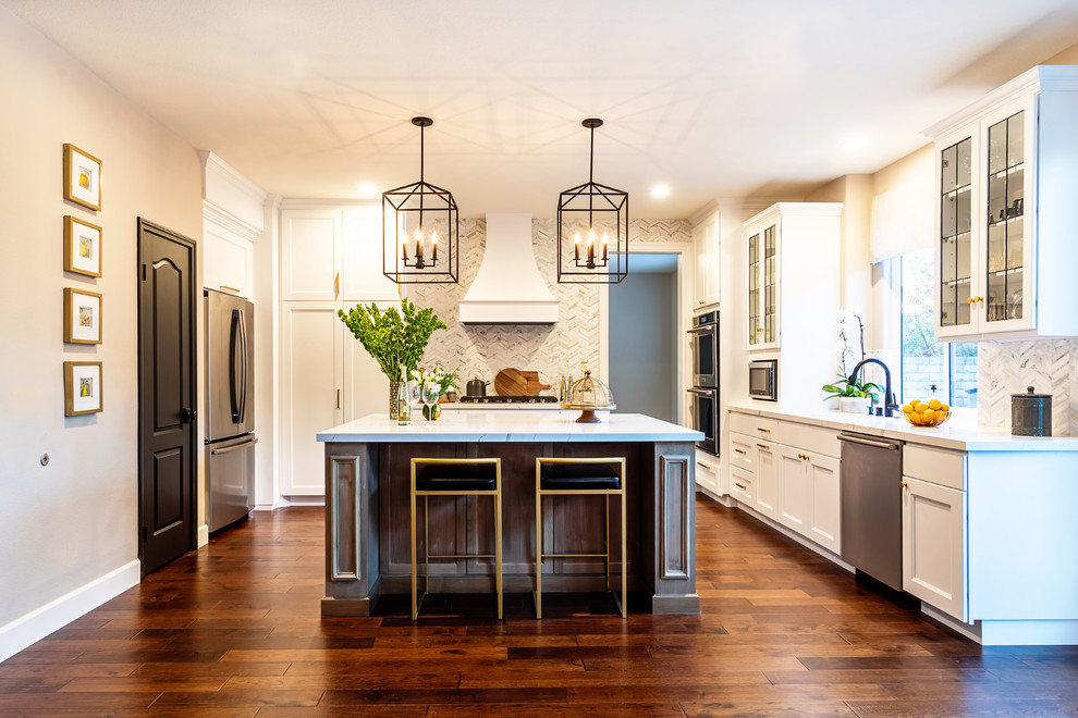 HGTV Kitchen - Farmhouse - Kitchen - Los Angeles - by SH interiors | Houzz