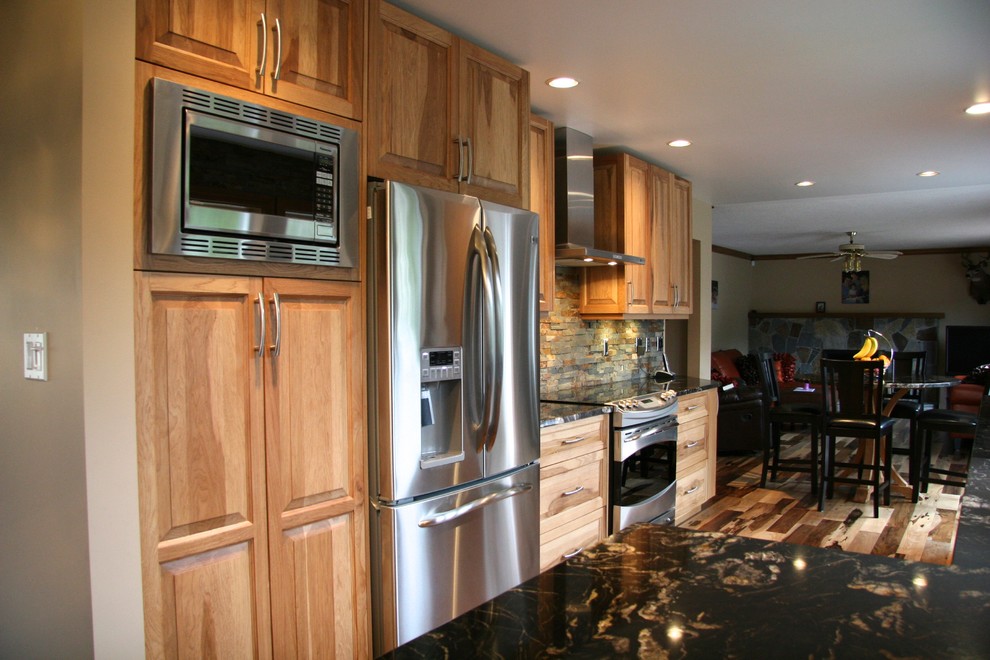 Hickory raised panel kitchen - Traditional - Kitchen - Vancouver - by ...