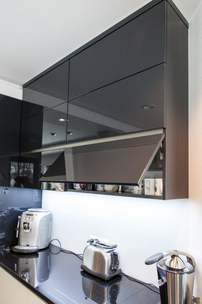 High Gloss Lacquered Doors - Modern - Kitchen - New York - by Cronos ...