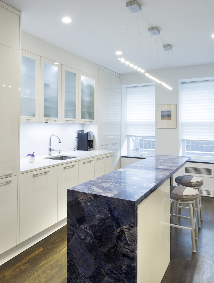 High Gloss Lacquered Laminate Kitchen by Nobilia - Modern - Kitchen ...