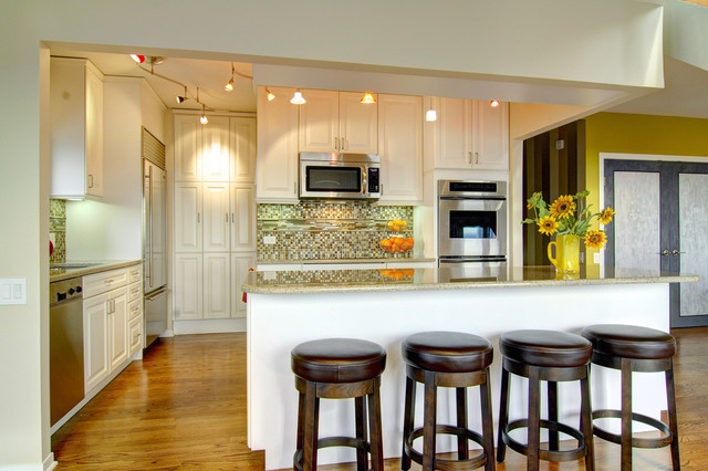 High Rise Condo - Contemporary - Kitchen - Phoenix - by Maureen McGough ...