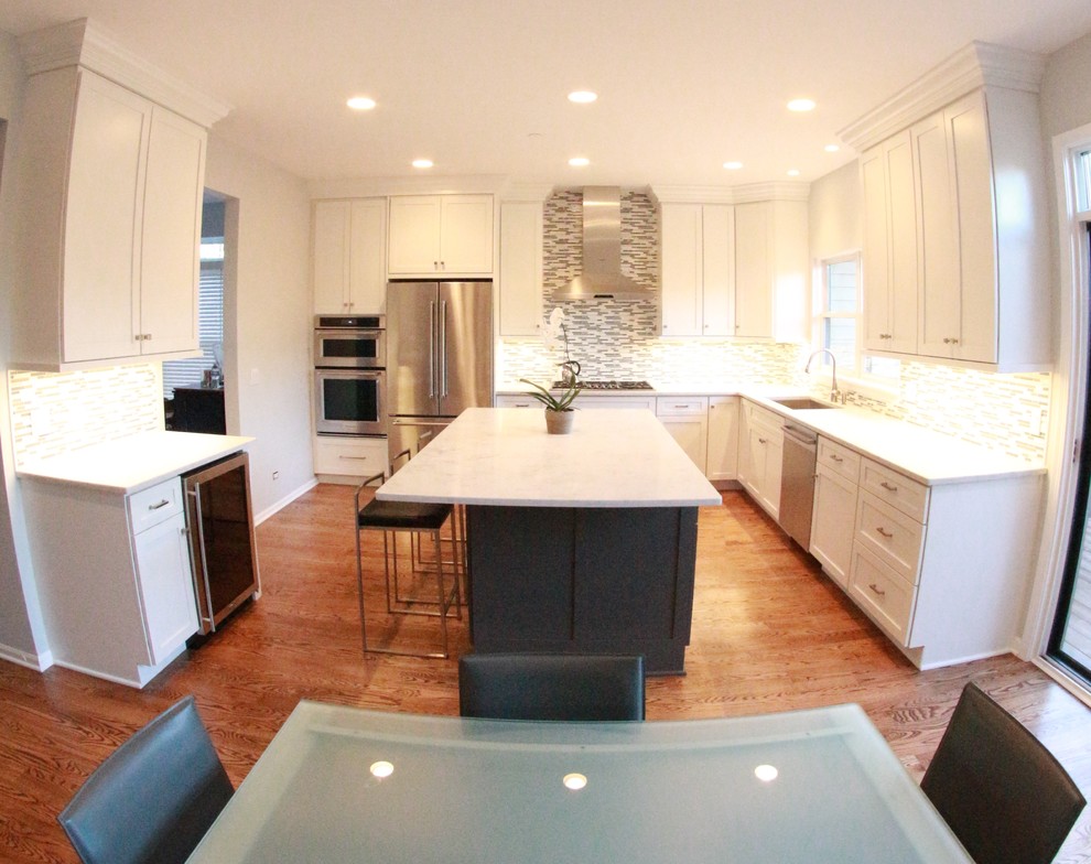 Highland Park Kitchen - Contemporary - Kitchen - Chicago - by North ...