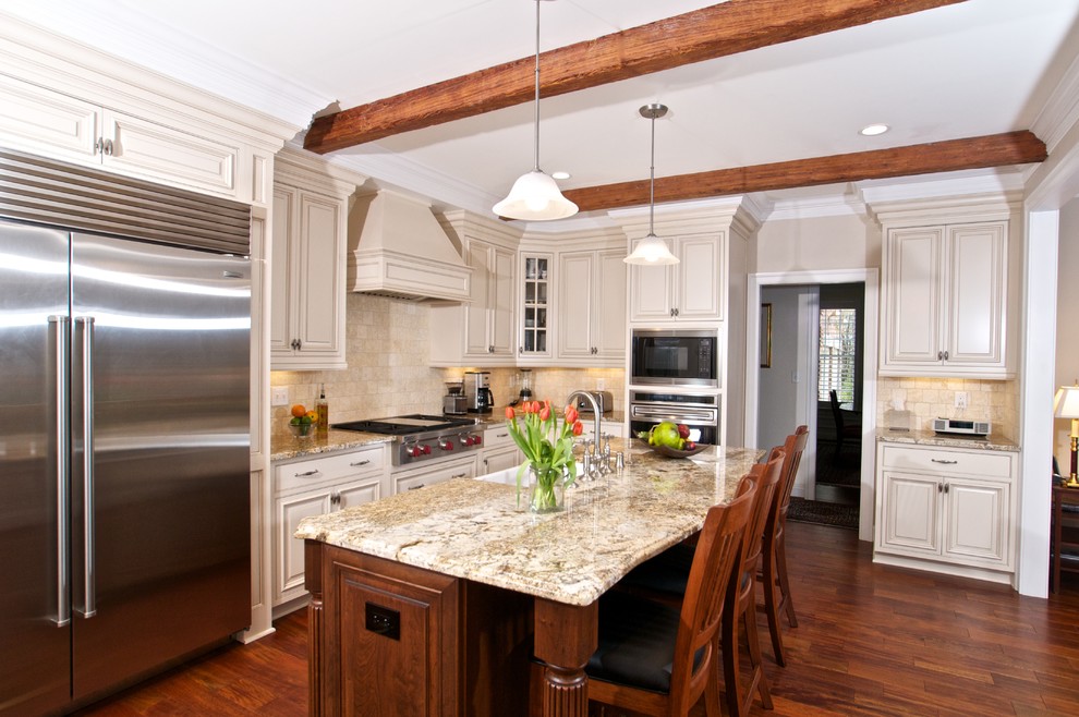 Hil Kitchen - Traditional - Kitchen - Other - by Buckeye Cabinet ...