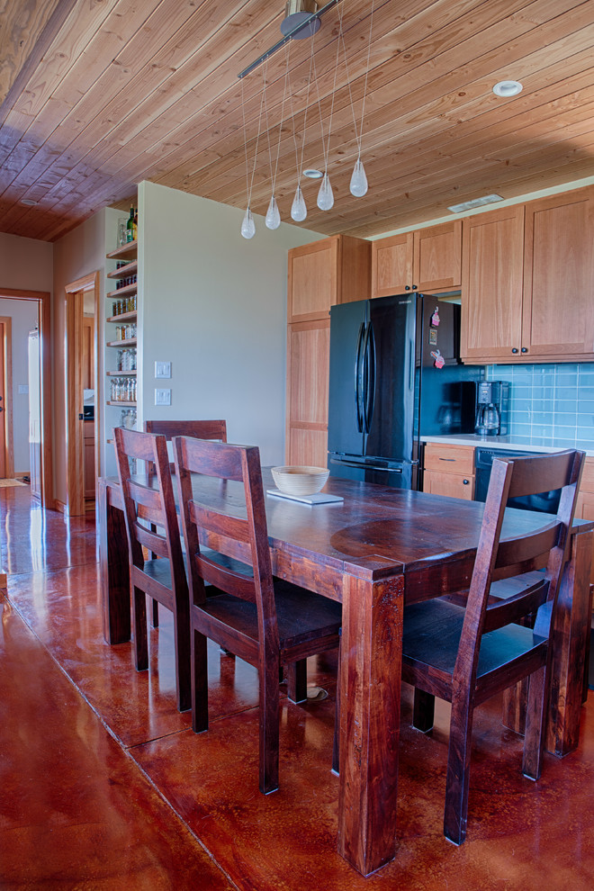 Hillside Home - Traditional - Kitchen - Seattle - by Artworks | Houzz