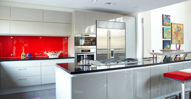 Hilshire Village- Poggenpohl kitchen with pops of color - Contemporary ...