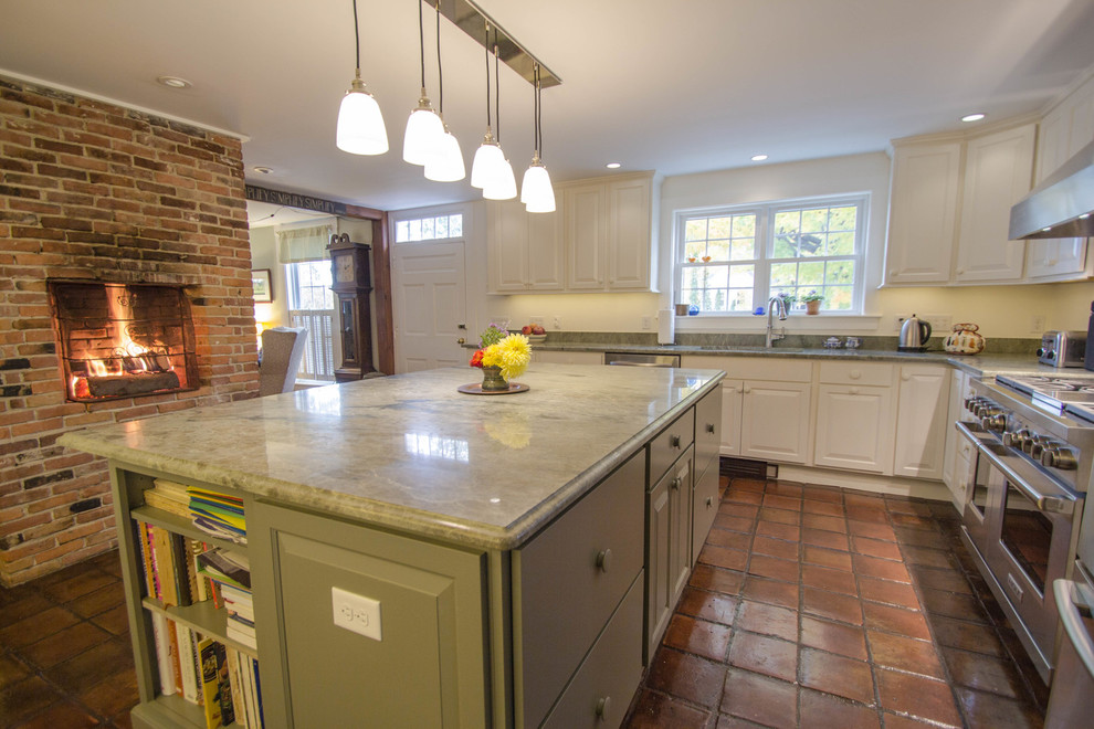 Historical Kitchen Renovation - Farmhouse - Kitchen - Boston - by Cobb ...