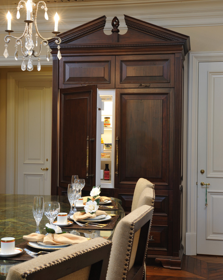 Holmby Hills - Traditional - Kitchen - Los Angeles - by Hollywood ...