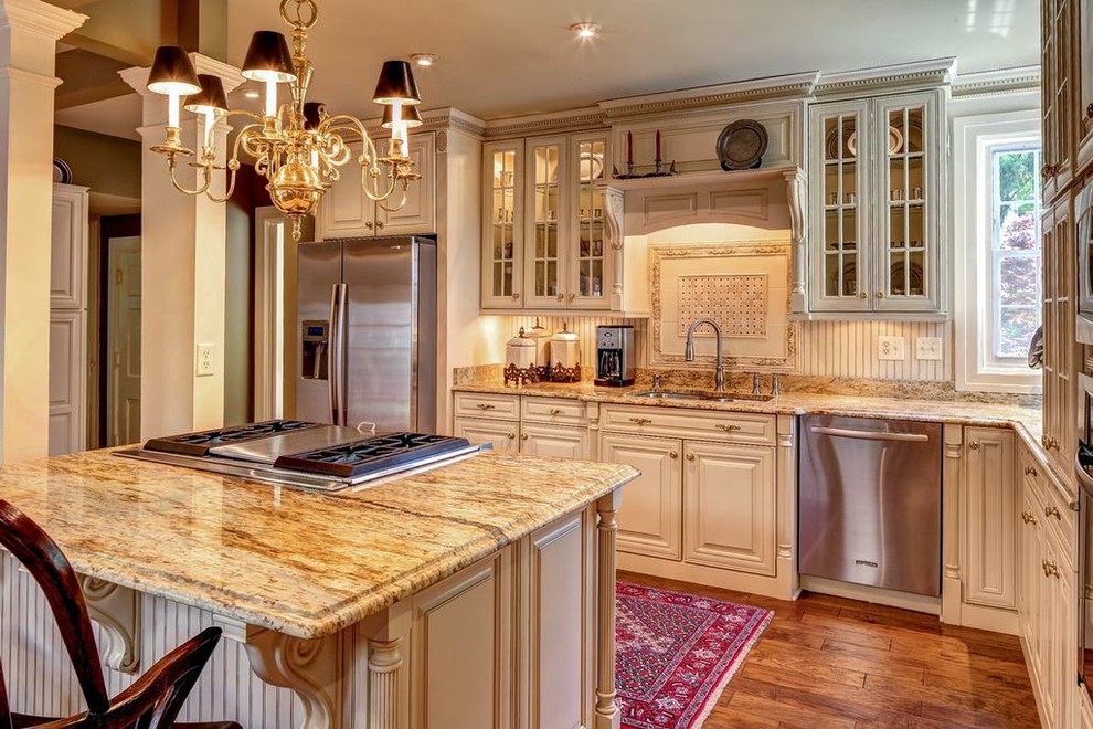 Home Sweet Home - Traditional - Kitchen - Louisville - by Wolford ...