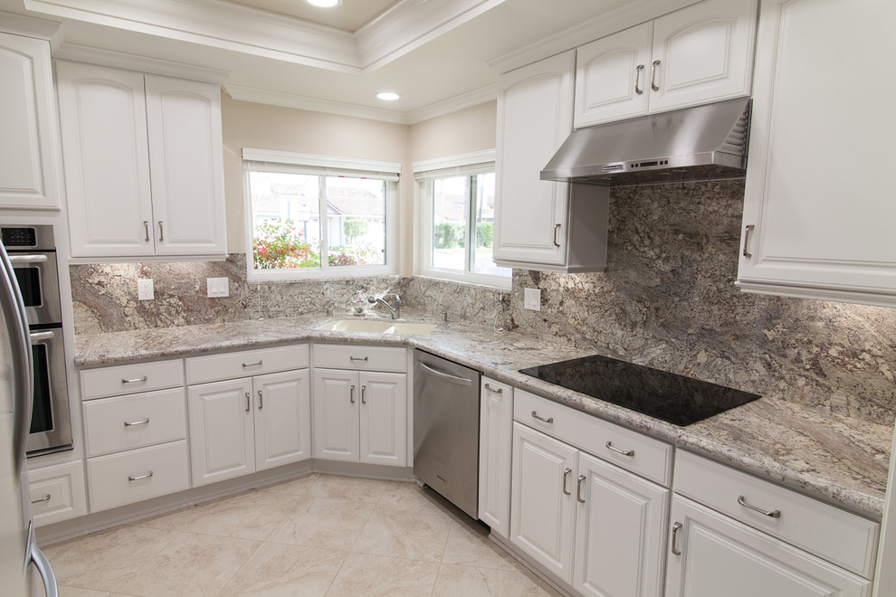 Homecrest, Jamison Arch, Maple, Alpine - Traditional - Kitchen - Los ...