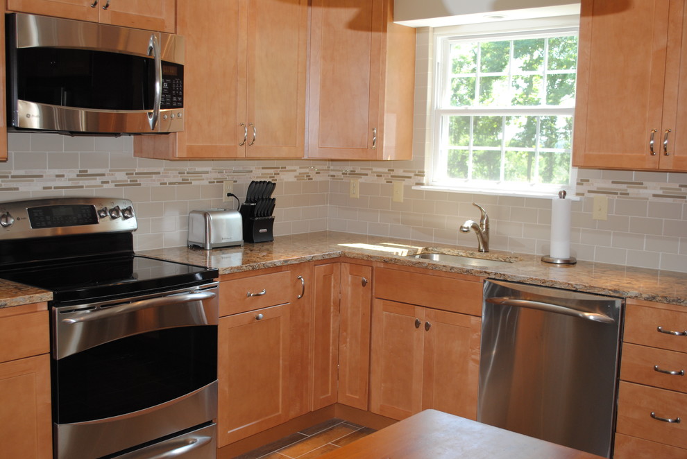 HomeCrest Sedona Maple Ginger - Traditional - Kitchen - Philadelphia ...