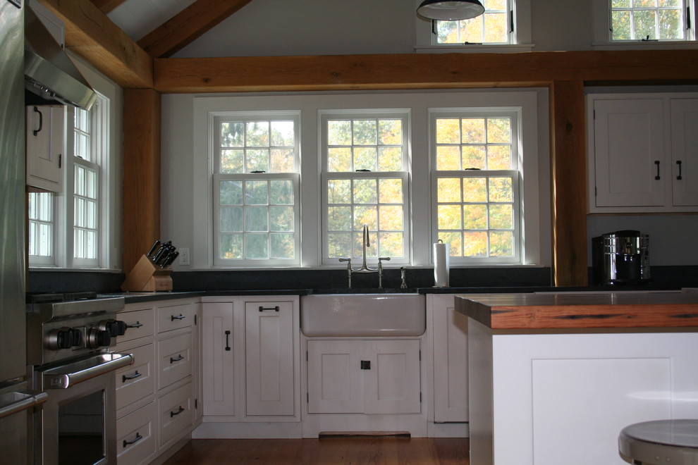 HomeStyle Kitchens - Farmhouse - Kitchen - Boston - by Howe Lumber ...