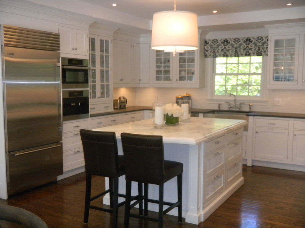 Hood Focal Point - Traditional - Kitchen - New York - by Shore ...