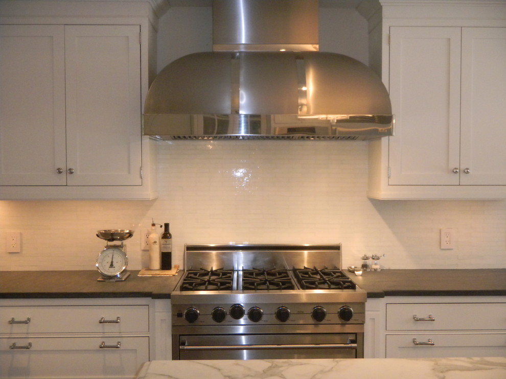 Hood Focal Point - Traditional - Kitchen - New York - by Shore ...