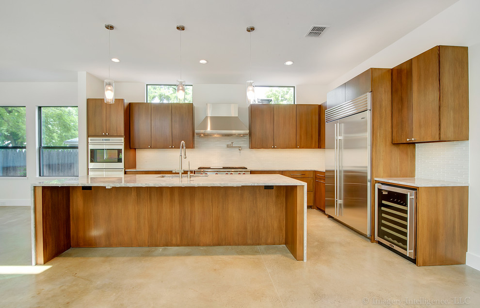 Horseshoe Trail Project - Modern - Kitchen - Dallas - by Classic Urban ...