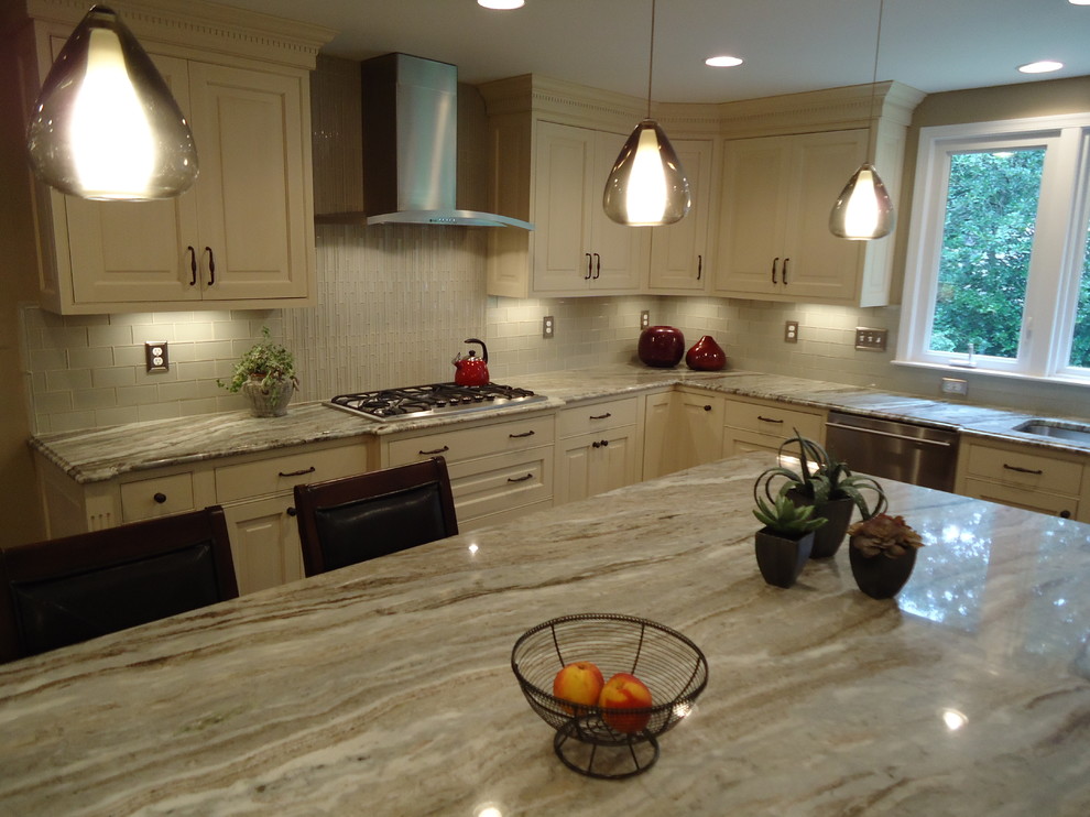 Huge Family Kitchen! - Traditional - Kitchen - DC Metro - by RemodeLdc ...