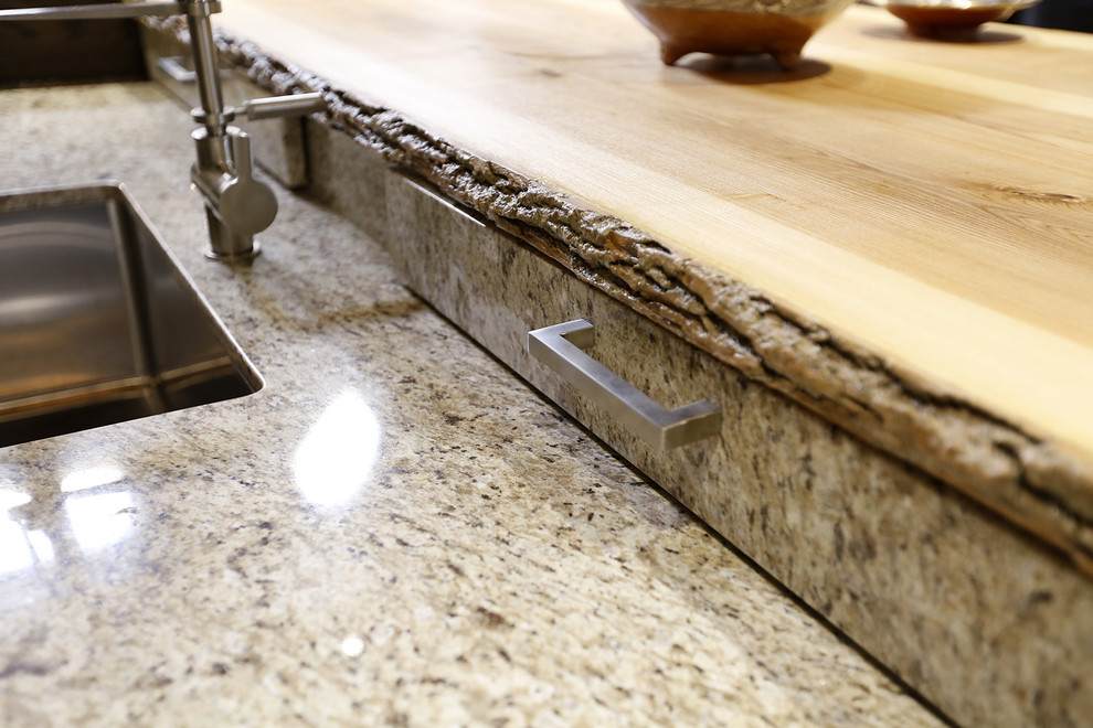 Hunter Yoga Kitchen - Rustic - Kitchen - Toronto - by Paul Lafrance ...