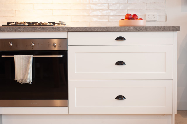 Hustle and Bustle of busy Richmond - Modern - Kitchen - Melbourne - by ...