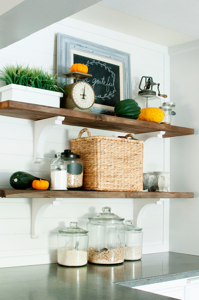 Idaho Farmhouse Remodel - Farmhouse - Kitchen - Boise - by Alexandra ...