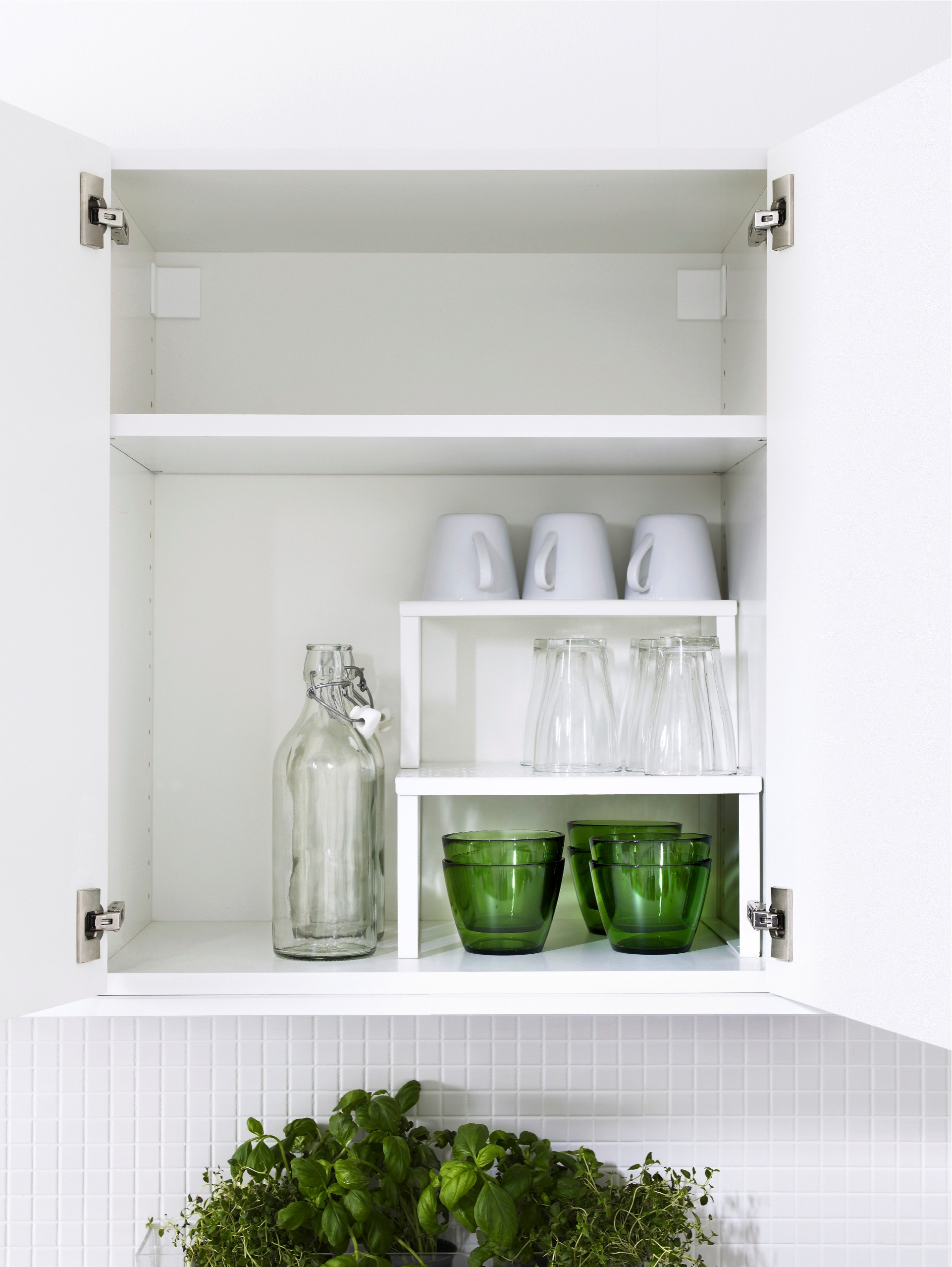 Do These 7 Things to Get an Organised Kitchen Store Cupboard | Houzz IE