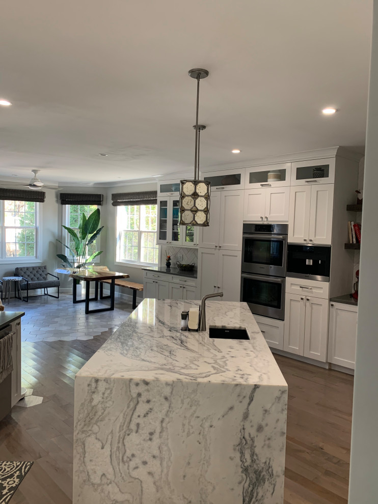 IMG_0823.HEIC - Modern - Kitchen - by Tark General Contracting LLC | Houzz