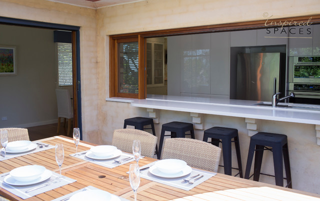 Indoor-Outdoor Eating Area - Modern - Kitchen - Sydney - by Inspired ...