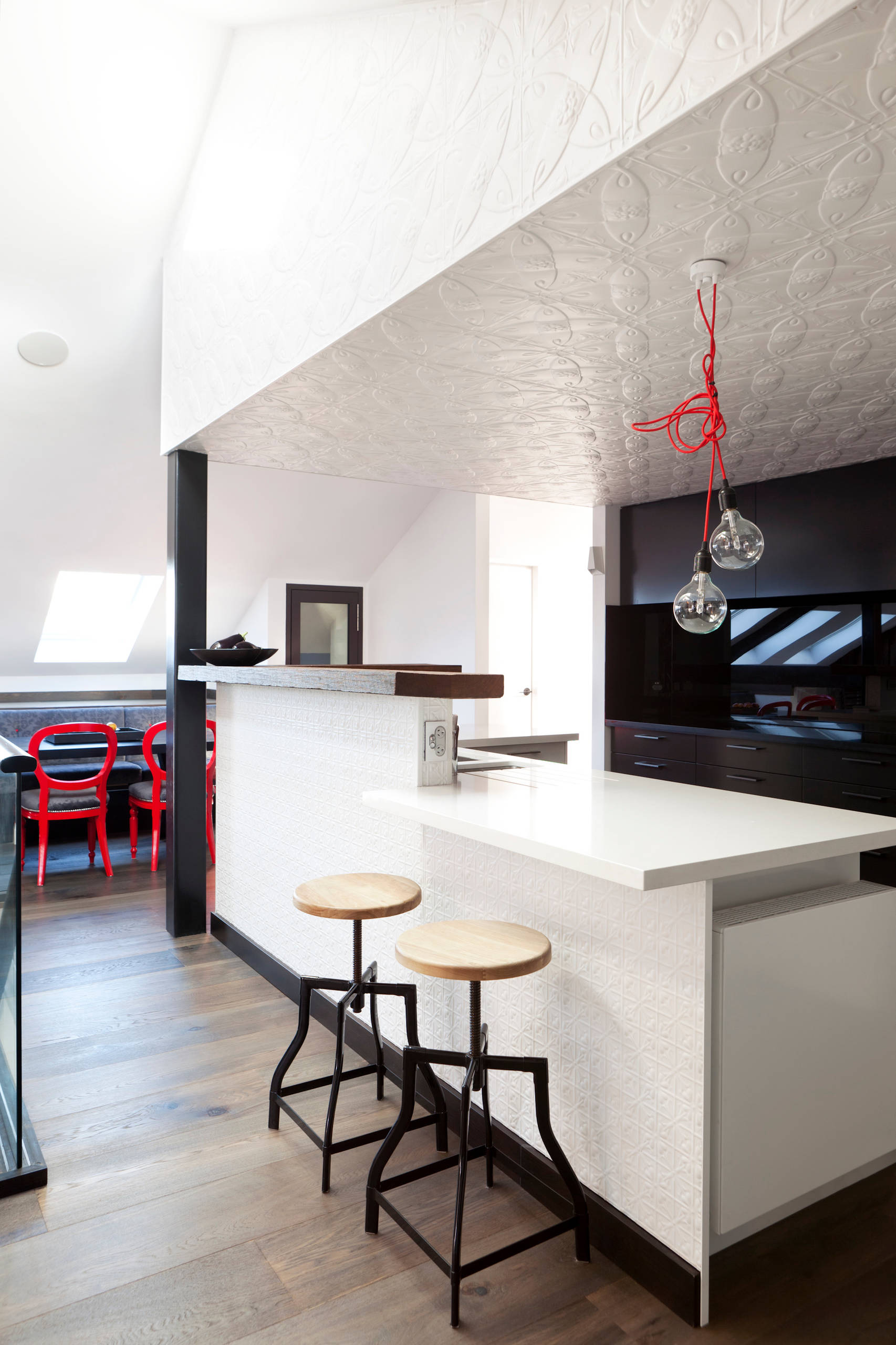 10 Bold Reasons to Build a Bulkhead in Your Kitchen | Houzz NZ